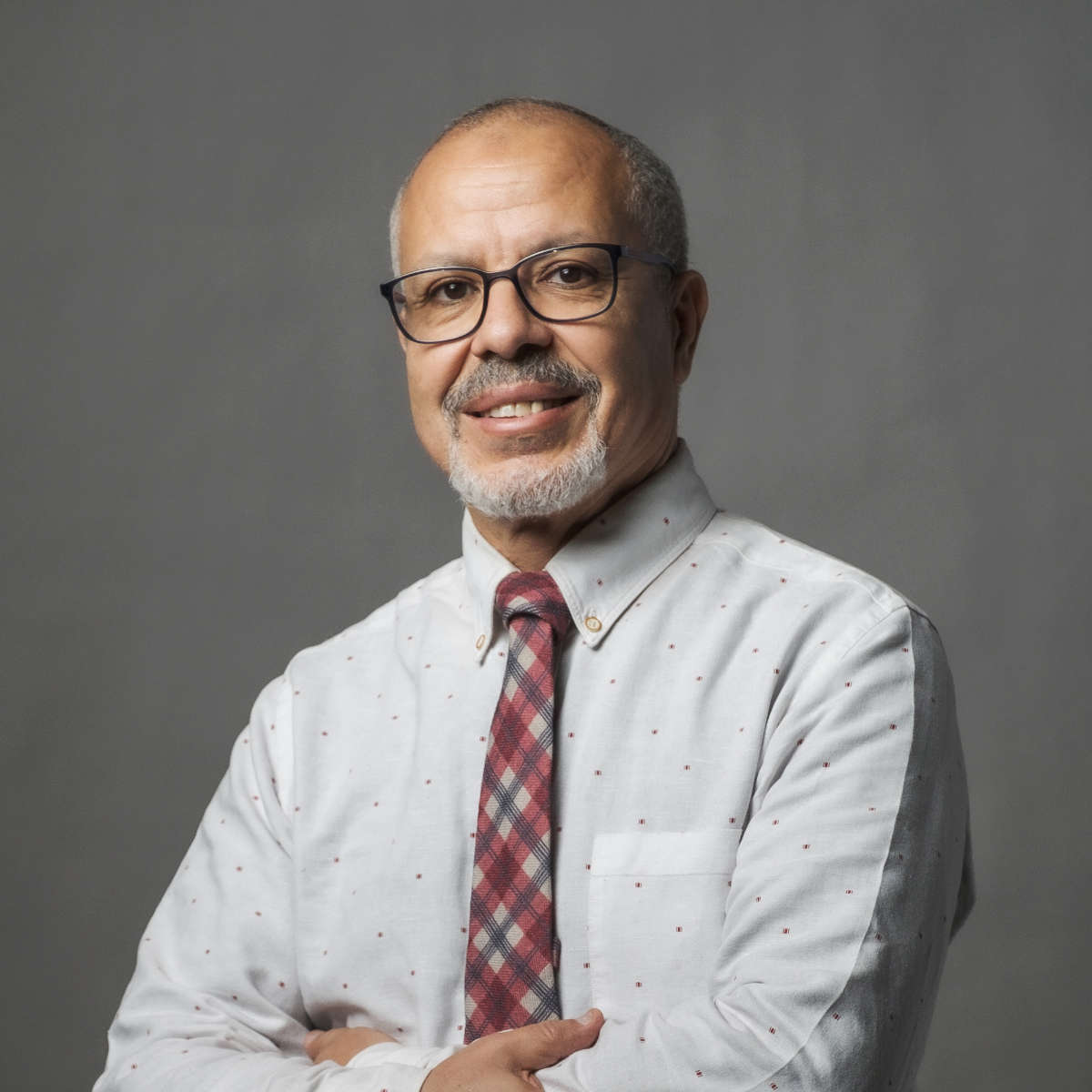 Abdellah Chekayri > Faculty aui